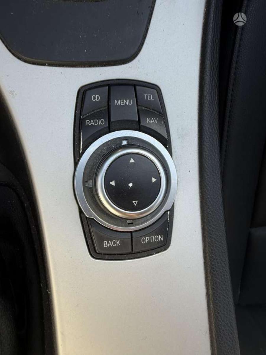 Pelēks BMW 320 2009 Kauņa, ar dzinēja tilpumu 2.00 L un nobraukumu 283 tūkst. km par 2850 €, foto 15 vietnē AUTOMOTO.COM.LV