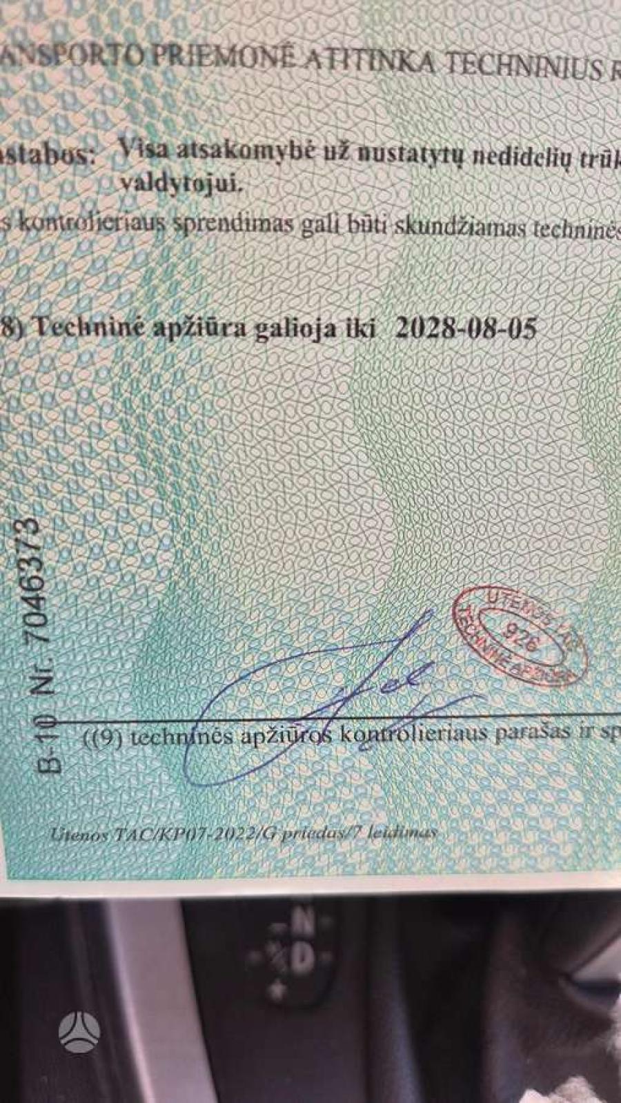 Pelēks BMW 320 2009 Utena, ar dzinēja tilpumu 2.00 L un nobraukumu 370 tūkst. km par 3800 €, foto 11 vietnē AUTOMOTO.COM.LV