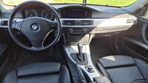 Pelēks BMW 320 2009 Utena, ar dzinēja tilpumu 2.00 L un nobraukumu 370 tūkst. km par 3800 €, foto 12 vietnē AUTOMOTO.COM.LV