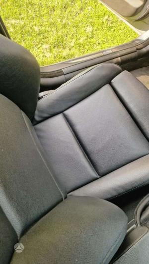 Pelēks BMW 320 2009 Utena, ar dzinēja tilpumu 2.00 L un nobraukumu 370 tūkst. km par 3800 €, foto 13 vietnē AUTOMOTO.COM.LV