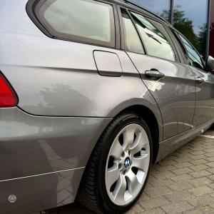 Pelēks BMW 320 2009 Kaišiadorys, ar dzinēja tilpumu 2.00 L un nobraukumu 280 tūkst. km par 4200 €, foto 16 vietnē AUTOMOTO.COM.LV