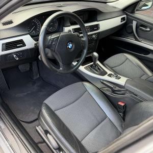 Pelēks BMW 320 2009 Kaišiadorys, ar dzinēja tilpumu 2.00 L un nobraukumu 280 tūkst. km par 4200 €, foto 23 vietnē AUTOMOTO.COM.LV