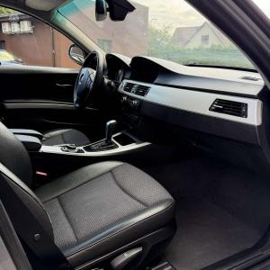 Pelēks BMW 320 2009 Kaišiadorys, ar dzinēja tilpumu 2.00 L un nobraukumu 280 tūkst. km par 4200 €, foto 25 vietnē AUTOMOTO.COM.LV
