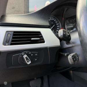 Pelēks BMW 320 2009 Kaišiadorys, ar dzinēja tilpumu 2.00 L un nobraukumu 280 tūkst. km par 4200 €, foto 30 vietnē AUTOMOTO.COM.LV
