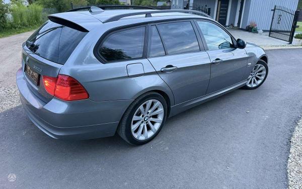 Grey BMW 320 2009 in Vilnius, with an engine capacity of 2.00 L and mileage of 286 thousand km for 3300 €, photo 7 on AUTOMOTO.COM.LV