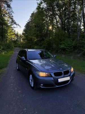 Grey BMW 320 2009 in Alytus, with an engine capacity of 2.00 L and mileage of 250 thousand km for 4400 €, photo 8 on AUTOMOTO.COM.LV