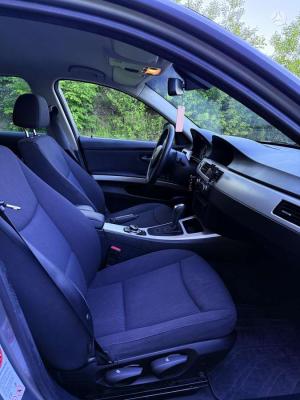 Grey BMW 320 2009 in Alytus, with an engine capacity of 2.00 L and mileage of 250 thousand km for 4400 €, photo 12 on AUTOMOTO.COM.LV