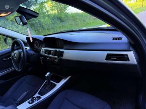 Grey BMW 320 2009 in Alytus, with an engine capacity of 2.00 L and mileage of 250 thousand km for 4400 €, photo 13 on AUTOMOTO.COM.LV