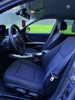 Grey BMW 320 2009 in Alytus, with an engine capacity of 2.00 L and mileage of 250 thousand km for 4400 €, photo 14 on AUTOMOTO.COM.LV
