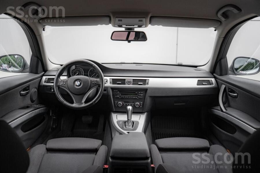 Pelēks BMW 320 2009 Rīga, ar dzinēja tilpumu 2.00 L un nobraukumu 283 tūkst. km par 2995 €, foto 15 vietnē AUTOMOTO.COM.LV