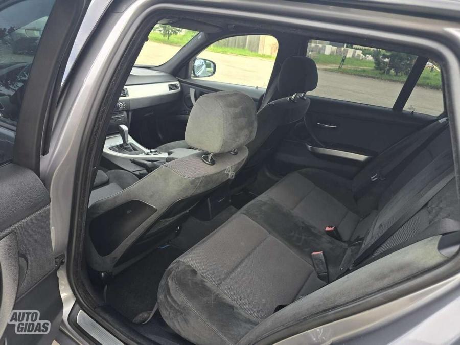 Grey BMW 320 2009 in Taurage, with an engine capacity of 2.00 L and mileage of 290 thousand km for 5700 €, photo 17 on AUTOMOTO.COM.LV