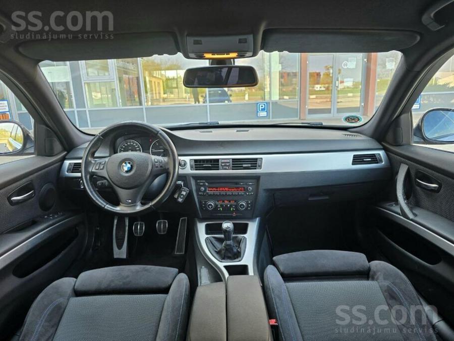 Grey BMW 320 2010 in Jelgava, with an engine capacity of 2.00 L and mileage of 287 thousand km for 4100 €, photo 12 on AUTOMOTO.COM.LV