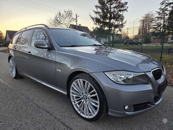 Pelēks BMW 320 2010 Vilkaviškis, ar dzinēja tilpumu 0.00 L un nobraukumu 262 tūkst. km par 3750 €, foto 1 vietnē AUTOMOTO.COM.LV