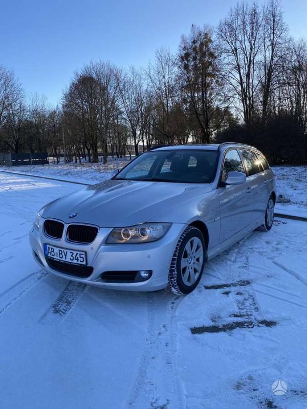 Grey BMW 320 2010 in Kaunas, with an engine capacity of 2.00 L and mileage of 273 thousand km for 3599 €, photo 2 on AUTOMOTO.COM.LV