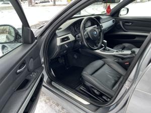Pelēks BMW 320 2010 Marijampole, ar dzinēja tilpumu 2.00 L un nobraukumu 340 tūkst. km par 5700 €, foto 5 vietnē AUTOMOTO.COM.LV