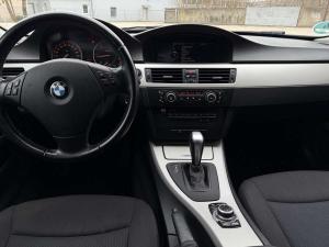 Grey BMW 320 2010 in Pasvalys, with an engine capacity of 2.00 L and mileage of 278 thousand km for 4299 €, photo 11 on AUTOMOTO.COM.LV
