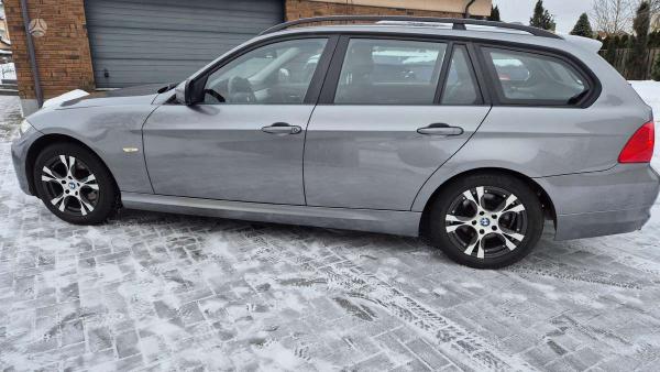 Grey BMW 320 2010 in Vilnius, with an engine capacity of 2.00 L and mileage of 184 thousand km for 3999 €, photo 8 on AUTOMOTO.COM.LV