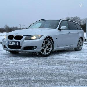 Grey BMW 320 2010 in Vilnius, with an engine capacity of 2.00 L and mileage of 296 thousand km for 3999 €, photo  on AUTOMOTO.COM.LV