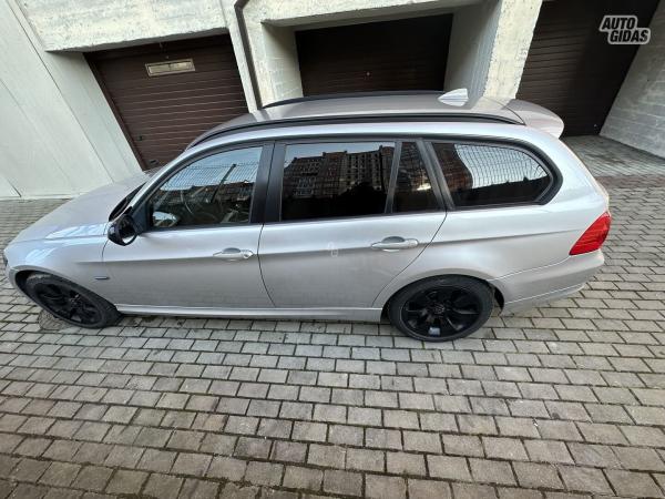 Pelēks BMW 320 2010 Klaipėda, ar dzinēja tilpumu 2.00 L un nobraukumu 203 tūkst. km par 4500 €, foto 6 vietnē AUTOMOTO.COM.LV