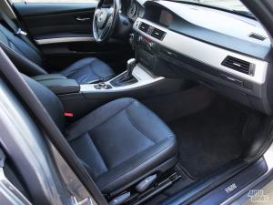Pelēks BMW 320 2010 Viļņa, ar dzinēja tilpumu 2.00 L un nobraukumu 335 tūkst. km par 5499 €, foto 3 vietnē AUTOMOTO.COM.LV