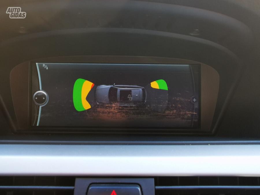 Pelēks BMW 320 2010 Viļņa, ar dzinēja tilpumu 2.00 L un nobraukumu 335 tūkst. km par 5499 €, foto 9 vietnē AUTOMOTO.COM.LV