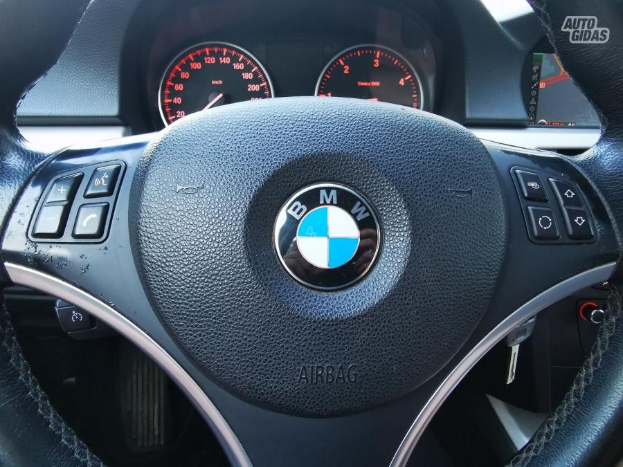 Pelēks BMW 320 2010 Viļņa, ar dzinēja tilpumu 2.00 L un nobraukumu 335 tūkst. km par 5499 €, foto 12 vietnē AUTOMOTO.COM.LV