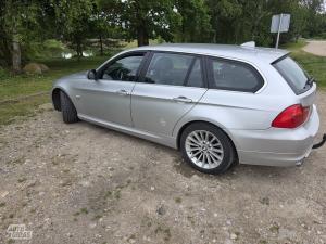 Pelēks BMW 320 2010 Panevēža, ar dzinēja tilpumu 2.00 L un nobraukumu 332 tūkst. km par 4600 €, foto 6 vietnē AUTOMOTO.COM.LV