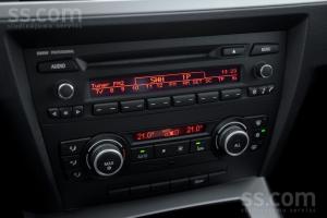 Pelēks BMW 320 2010 Talsi, ar dzinēja tilpumu 2.00 L un nobraukumu 231 tūkst. km par 5790 €, foto 22 vietnē AUTOMOTO.COM.LV