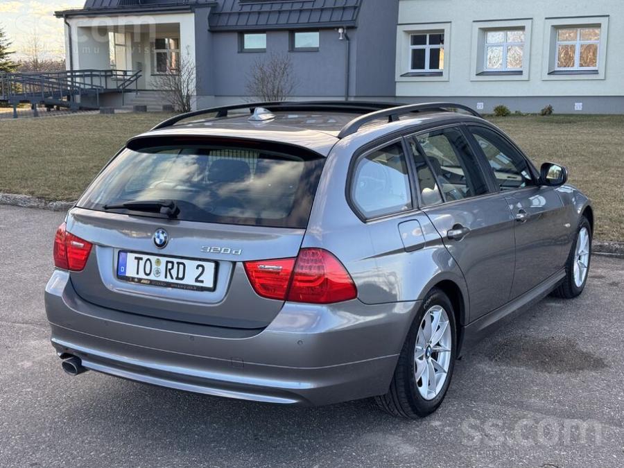 Pelēks BMW 320 2010 Cēsis, ar dzinēja tilpumu 2.00 L un nobraukumu 286 tūkst. km par 5450 €, foto 9 vietnē AUTOMOTO.COM.LV