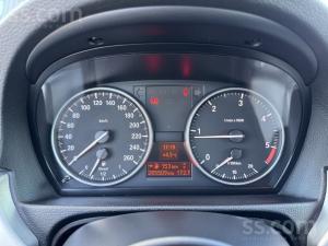 Pelēks BMW 320 2010 Cēsis, ar dzinēja tilpumu 2.00 L un nobraukumu 286 tūkst. km par 5450 €, foto 25 vietnē AUTOMOTO.COM.LV