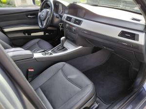 Pelēks BMW 320 2010 Viļņa, ar dzinēja tilpumu 2.00 L un nobraukumu 336 tūkst. km par 5490 €, foto 3 vietnē AUTOMOTO.COM.LV