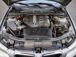 Pelēks BMW 320 2010 Viļņa, ar dzinēja tilpumu 2.00 L un nobraukumu 336 tūkst. km par 5490 €, foto 24 vietnē AUTOMOTO.COM.LV