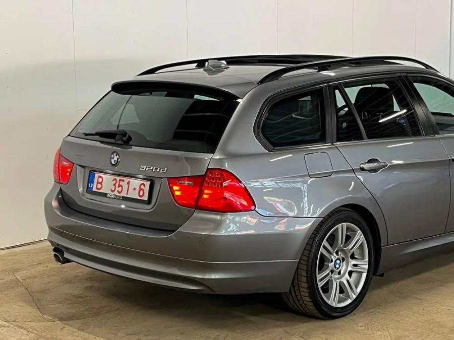 Grey BMW 320 2010 in Jurmala, with an engine capacity of 2.00 L and mileage of 324 thousand km for 6750 €, photo 12 on AUTOMOTO.COM.LV