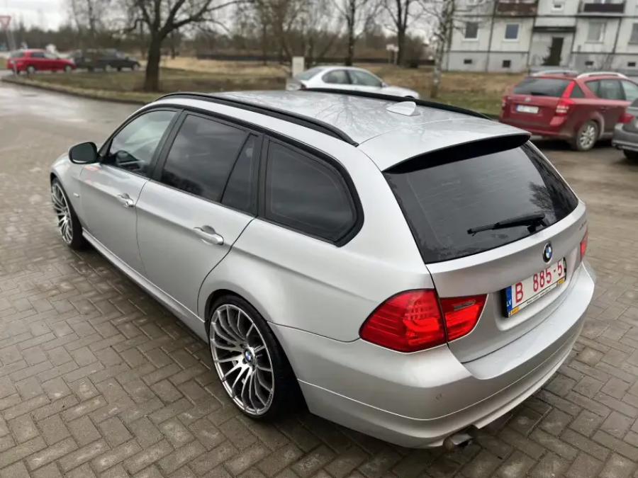 Grey BMW 320 2010 in Jekabpils, with an engine capacity of 2.00 L and mileage of 250 thousand km for 5500 €, photo 8 on AUTOMOTO.COM.LV