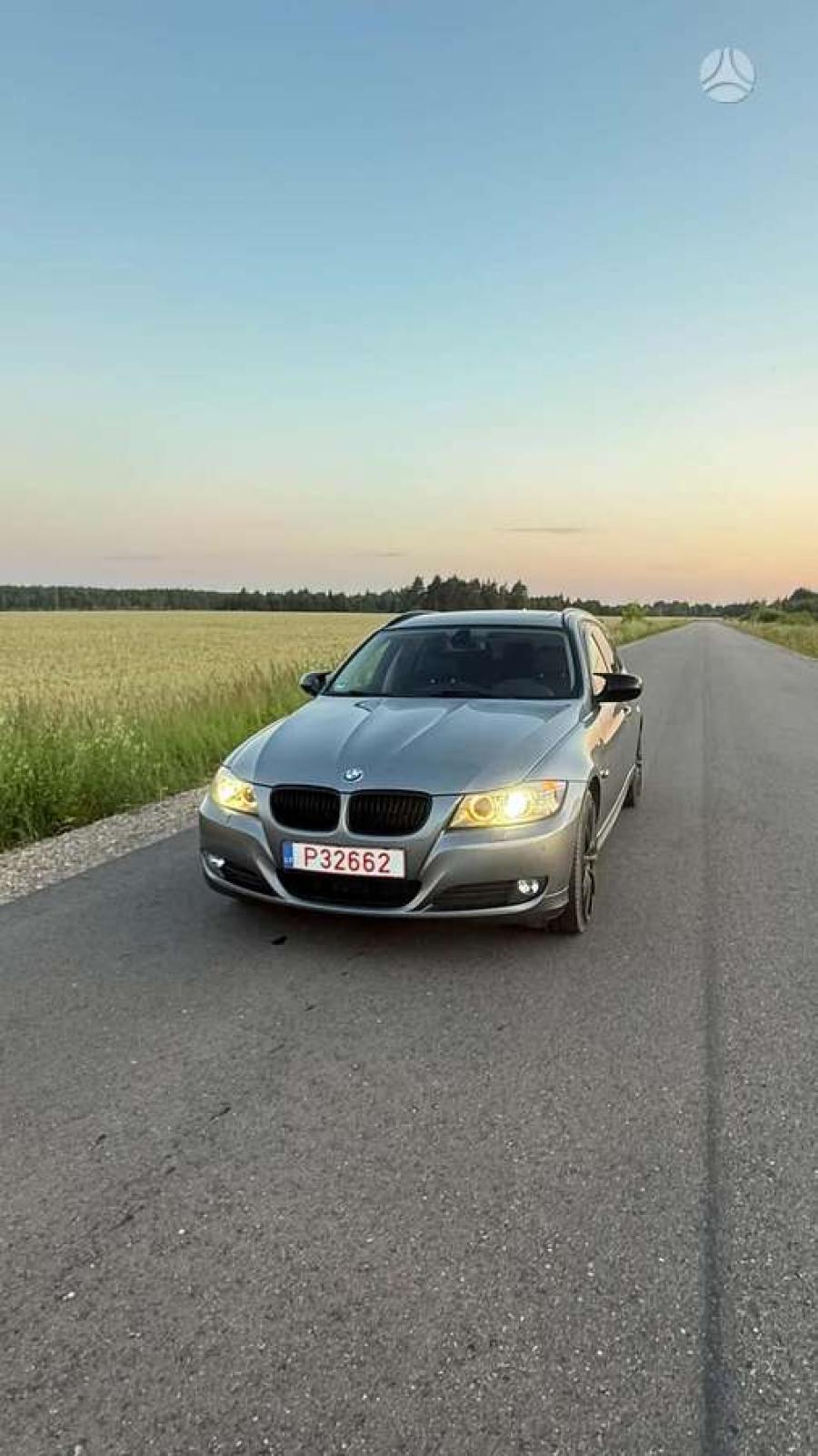 Grey BMW 320 2010 in Vilnius, with an engine capacity of 2.00 L and mileage of 306 thousand km for 4880 €, photo 11 on AUTOMOTO.COM.LV