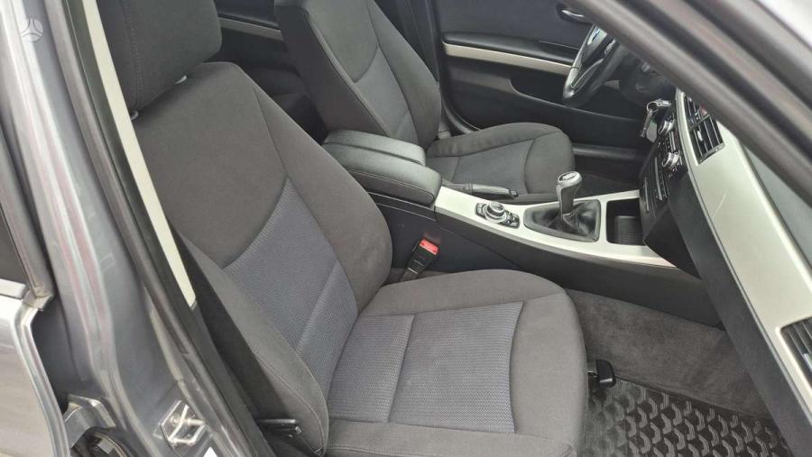Grey BMW 320 2010 in Kupiskis, with an engine capacity of 2.00 L and mileage of 235 thousand km for 4100 €, photo 26 on AUTOMOTO.COM.LV