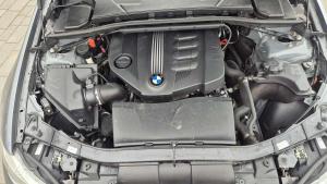 Grey BMW 320 2010 in Kupiskis, with an engine capacity of 2.00 L and mileage of 235 thousand km for 4100 €, photo 31 on AUTOMOTO.COM.LV