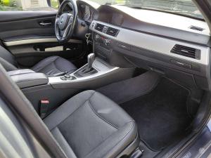 Grey BMW 320 2010 in Vilnius, with an engine capacity of 2.00 L and mileage of 336 thousand km for 5490 €, photo 3 on AUTOMOTO.COM.LV