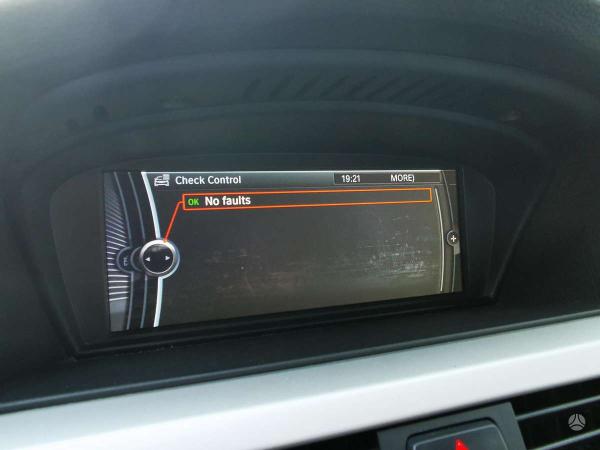 Grey BMW 320 2010 in Vilnius, with an engine capacity of 2.00 L and mileage of 336 thousand km for 5490 €, photo 10 on AUTOMOTO.COM.LV