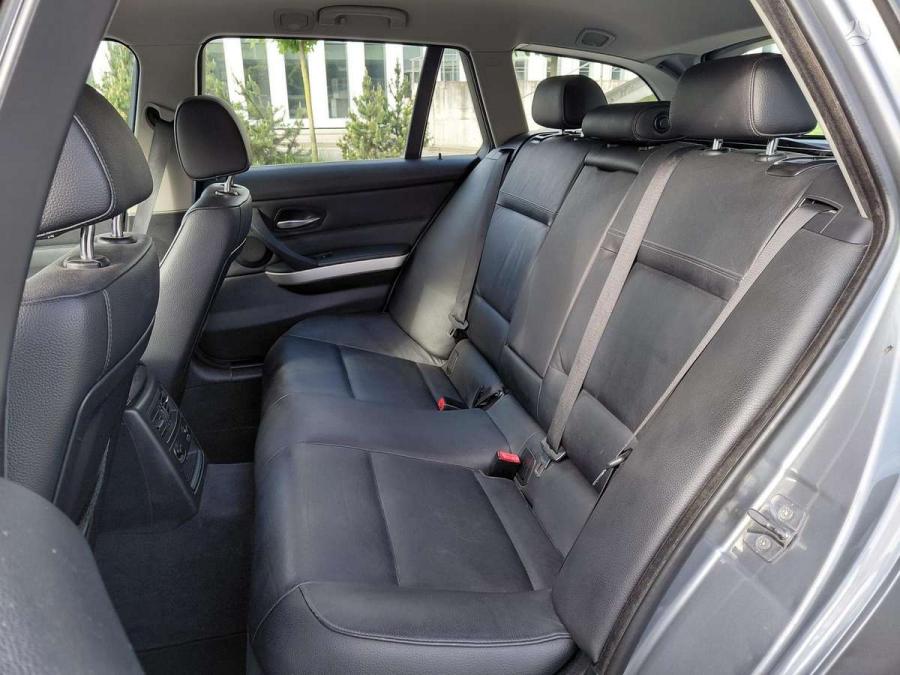Grey BMW 320 2010 in Vilnius, with an engine capacity of 2.00 L and mileage of 336 thousand km for 5490 €, photo 15 on AUTOMOTO.COM.LV