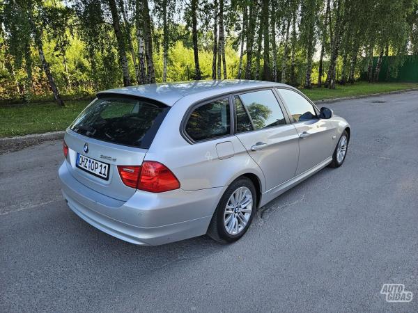 Grey BMW 320 2010 in Sakiai, with an engine capacity of 2.00 L and mileage of 301 thousand km for 3400 €, photo 5 on AUTOMOTO.COM.LV