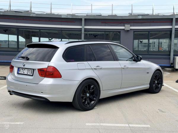 Grey BMW 320 2010 in Vilnius, with an engine capacity of 2.00 L and mileage of 352 thousand km for 4100 €, photo 6 on AUTOMOTO.COM.LV