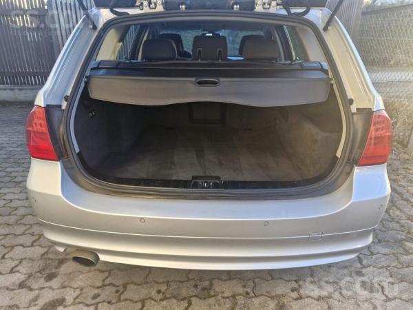 Pelēks BMW 320 2010 Rīga, ar dzinēja tilpumu 2.00 L un nobraukumu 330 tūkst. km par 4450 €, foto 10 vietnē AUTOMOTO.COM.LV