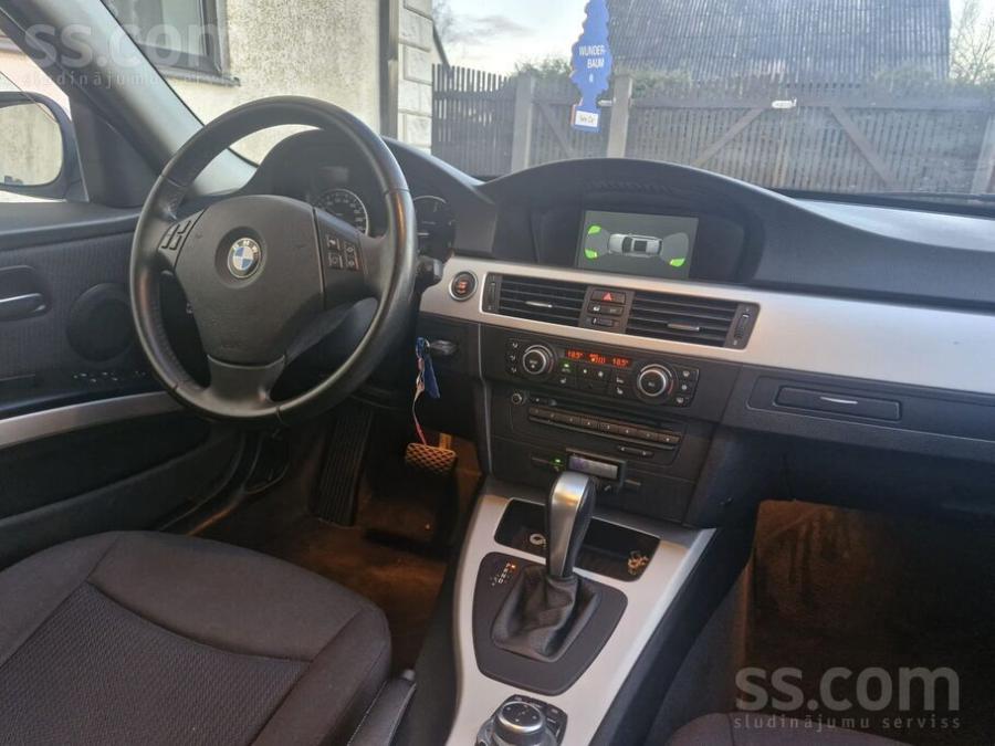 Pelēks BMW 320 2010 Rīga, ar dzinēja tilpumu 2.00 L un nobraukumu 330 tūkst. km par 4450 €, foto 17 vietnē AUTOMOTO.COM.LV