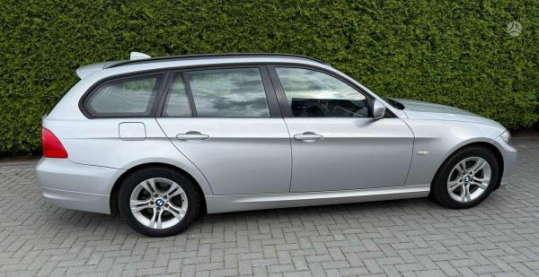 Pelēks BMW 320 2010 Kauņa, ar dzinēja tilpumu 2.00 L un nobraukumu 259 tūkst. km par 5200 €, foto 6 vietnē AUTOMOTO.COM.LV