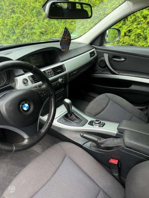 Grey BMW 320 2010 in Kaunas, with an engine capacity of 2.00 L and mileage of 259 thousand km for 5200 €, photo 10 on AUTOMOTO.COM.LV