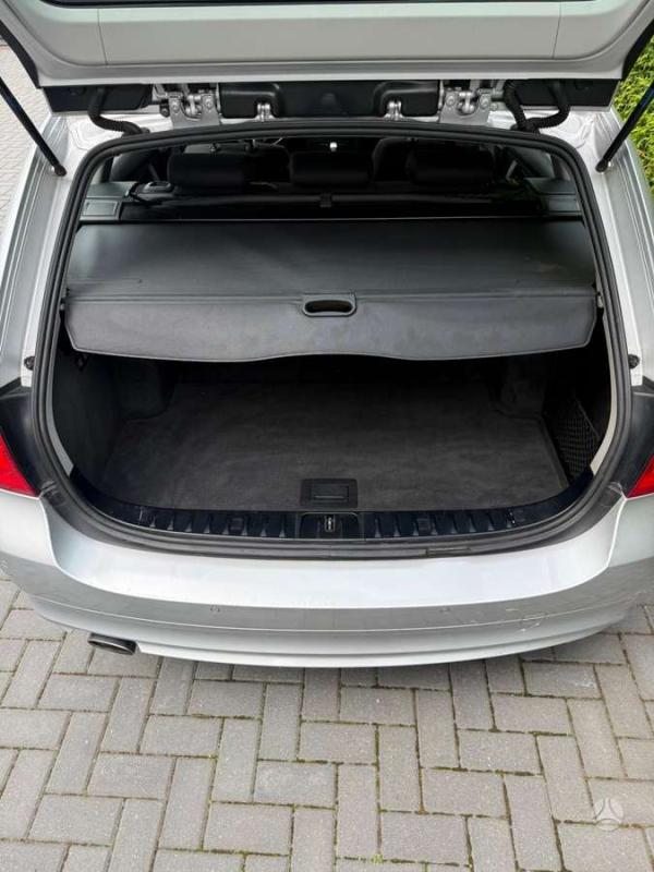 Pelēks BMW 320 2010 Kauņa, ar dzinēja tilpumu 2.00 L un nobraukumu 259 tūkst. km par 5200 €, foto 10 vietnē AUTOMOTO.COM.LV