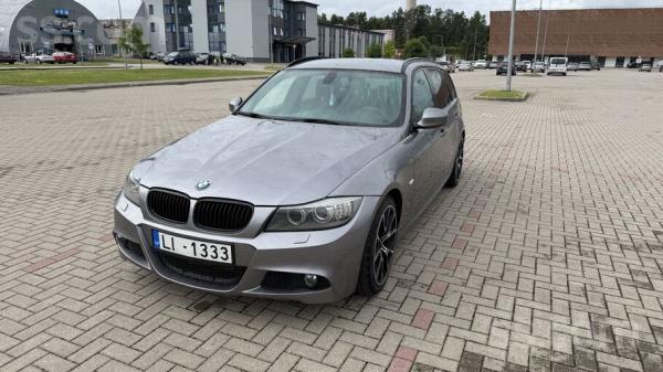 Grey BMW 320 2010 in Valmiera, with an engine capacity of 2.00 L and mileage of 423 thousand km for 6500 €, photo 1 on AUTOMOTO.COM.LV