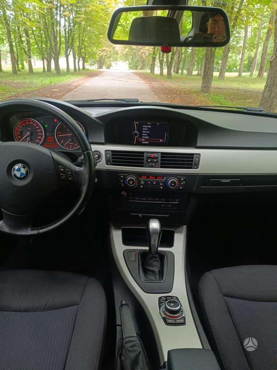 Pelēks BMW 320 2010 Marijampole, ar dzinēja tilpumu 2.00 L un nobraukumu 267 tūkst. km par 4250 €, foto 14 vietnē AUTOMOTO.COM.LV