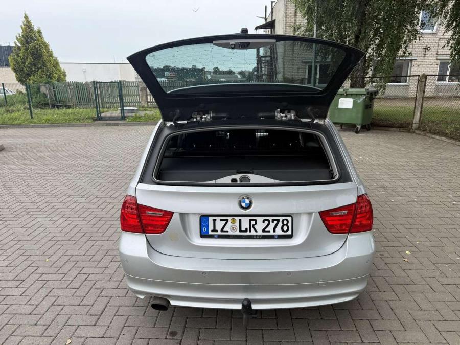 Pelēks BMW 320 2010 Šilutė, ar dzinēja tilpumu 2.00 L un nobraukumu 257 tūkst. km par 4900 €, foto 7 vietnē AUTOMOTO.COM.LV